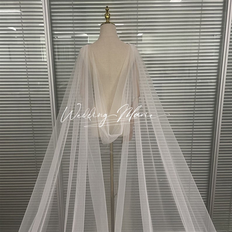 Floral Wedding Cape Veil: Lace-trimmed V-back Bridal Cloak - Etsy
