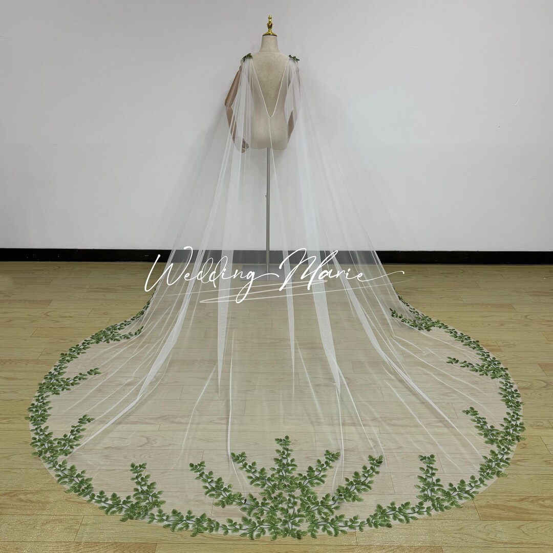 Green Leaves Wedding Cape, V-back Cape Veil, Unique Forest Style Cape ...