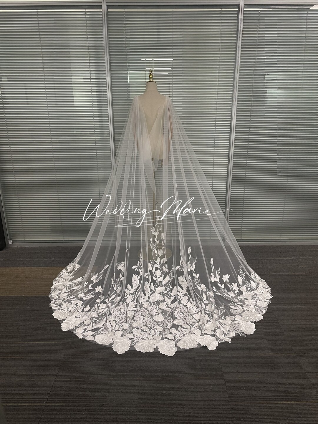 White Floral Wedding Cape, Fairy Cape With Pins, Bridal Cape Veil, V ...