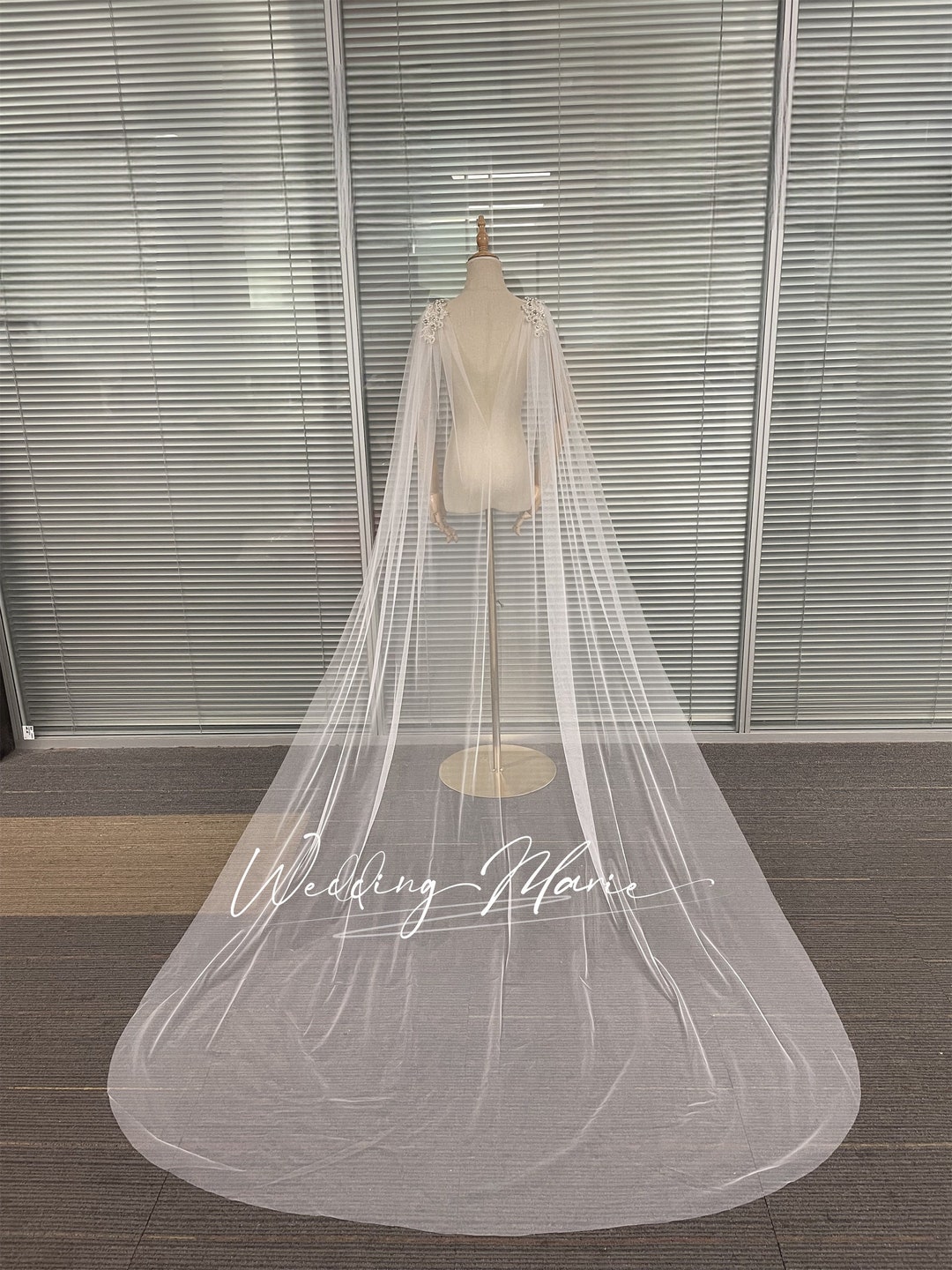 Simple Wedding Cape, V-back Cape Veil, Sheer Tulle Cape, Wedding Dress ...