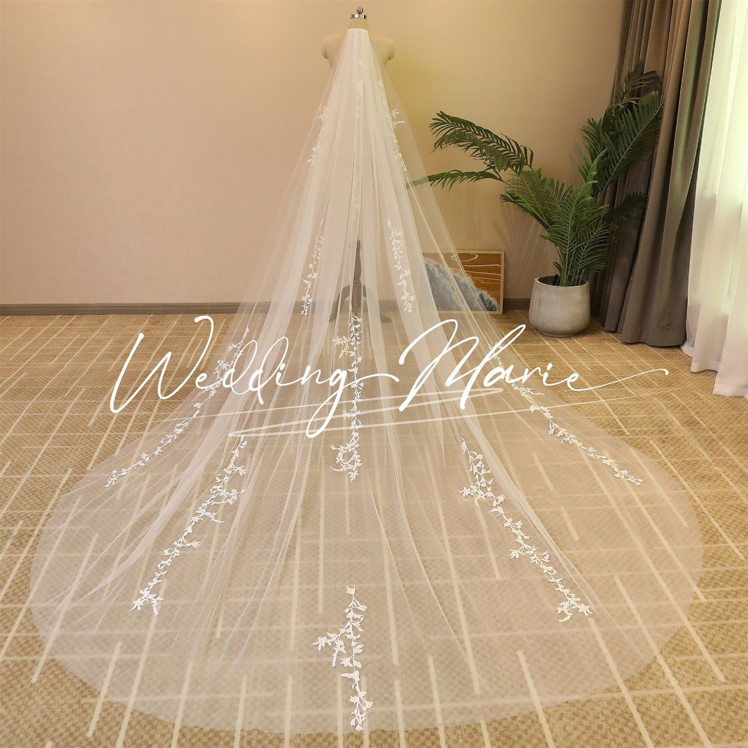Simple Lace Wedding Veil, One Layer Comb Veil, Bridal Veil, Cathedral ...