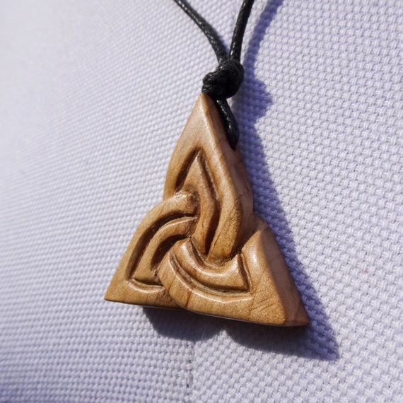 Hand Carved Rowan Wood Trinity Knot Pendant Triquetra - Etsy