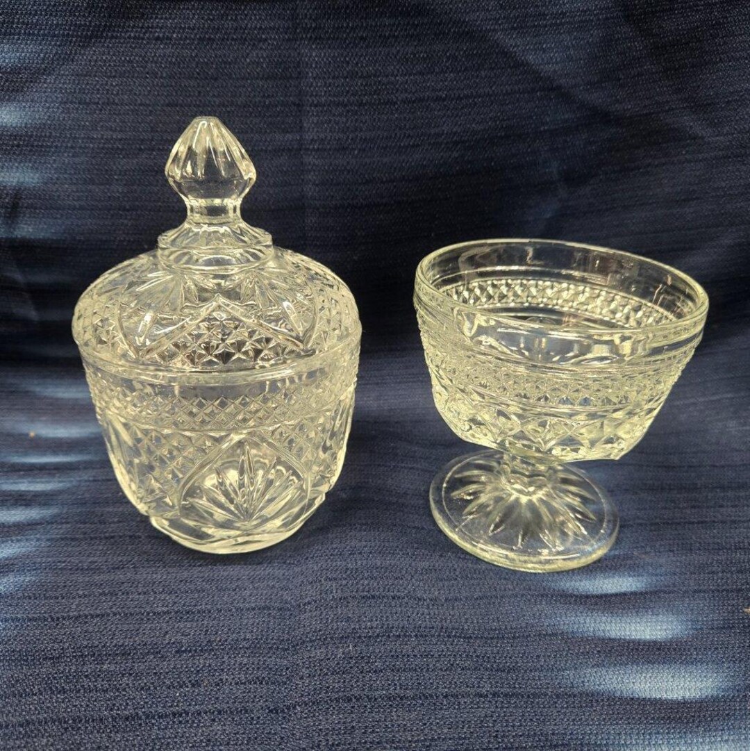 Clear Lidded Etched Glass Container With Pointy Lid – Stemmed Cup ...