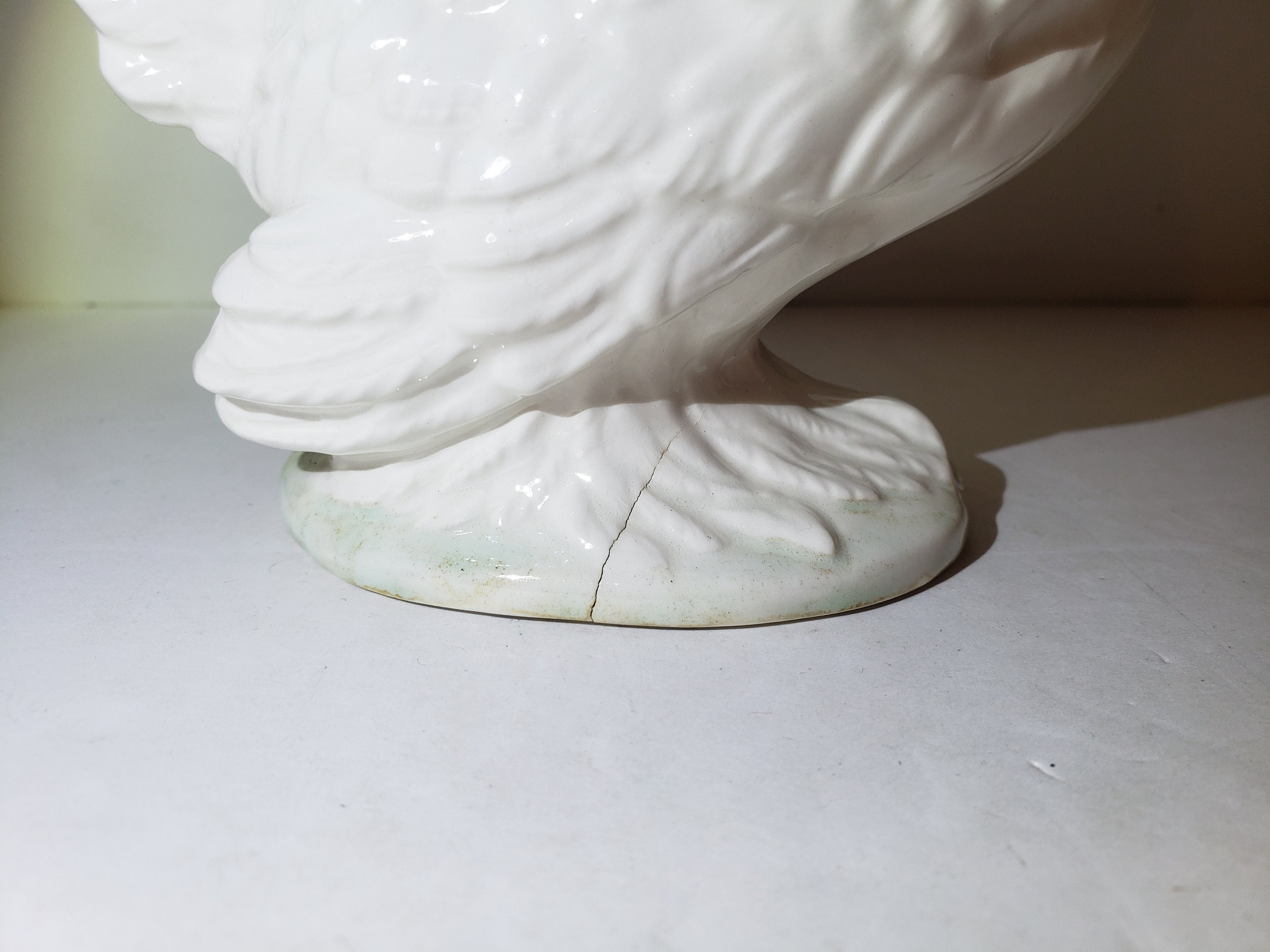 Vintage White Glass Chicken & Rooster Figurines - Farmhouse Decor - Etsy