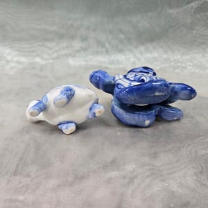 Pair of Blue Turtles – White and Blue Pair of Turtles – Decorative ...