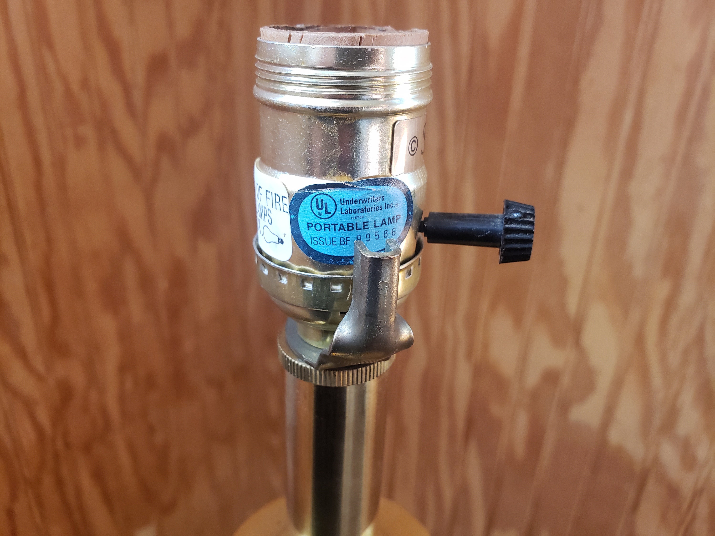 Vintage Underwriter Laboratories Golden Hollywood Regency Lamp Gold ...