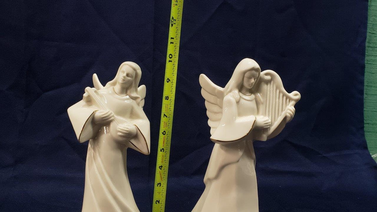 Mikasa Angel Figurines Fine Porcelain Holy Night Nativity Set of 2 ...