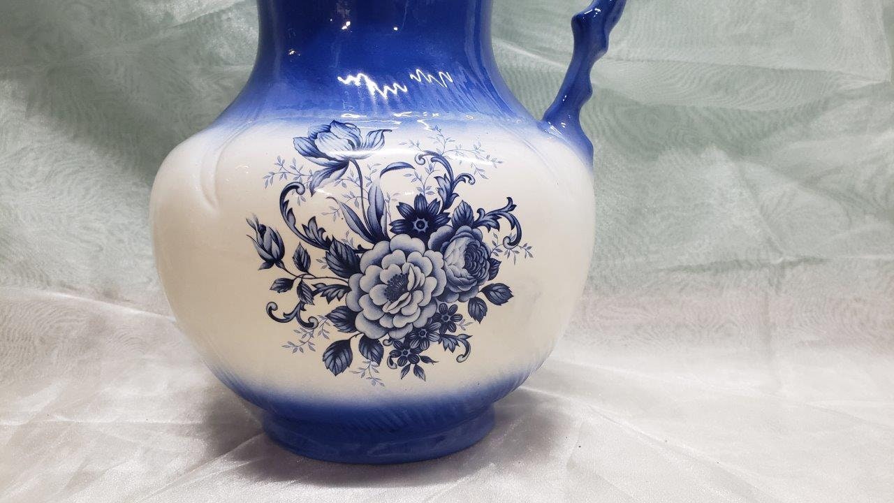 Blue and White Wash Bowl and Pitcher Vintage Hand Washing Station Glass ...