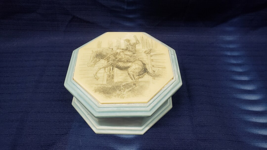 Vintage Knick Knack Box: Pastel Blue Decorative Jewelry Box - Etsy