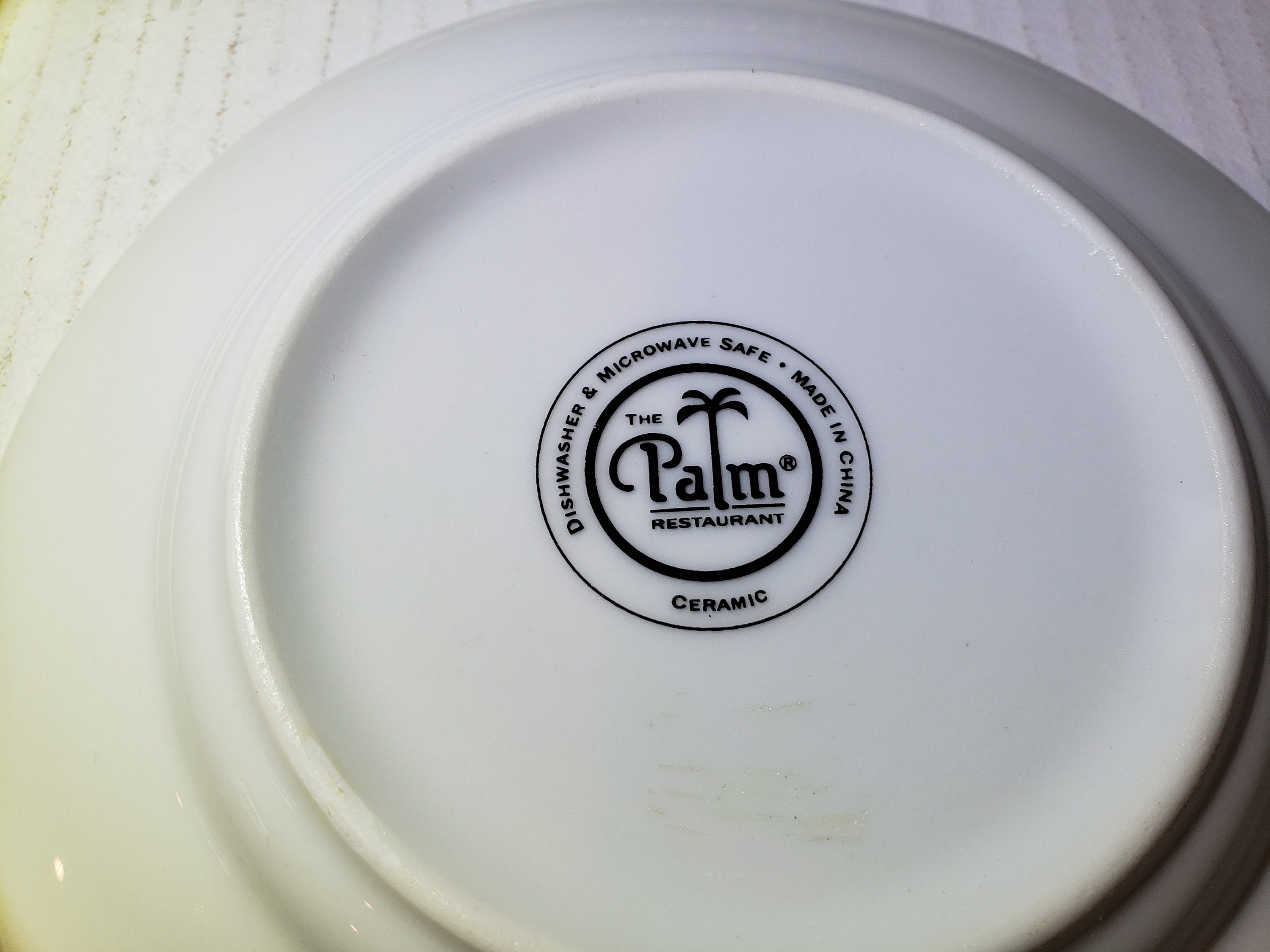 The Palm Restaurant Catering White Dinner and Salad Plates in Pristine ...