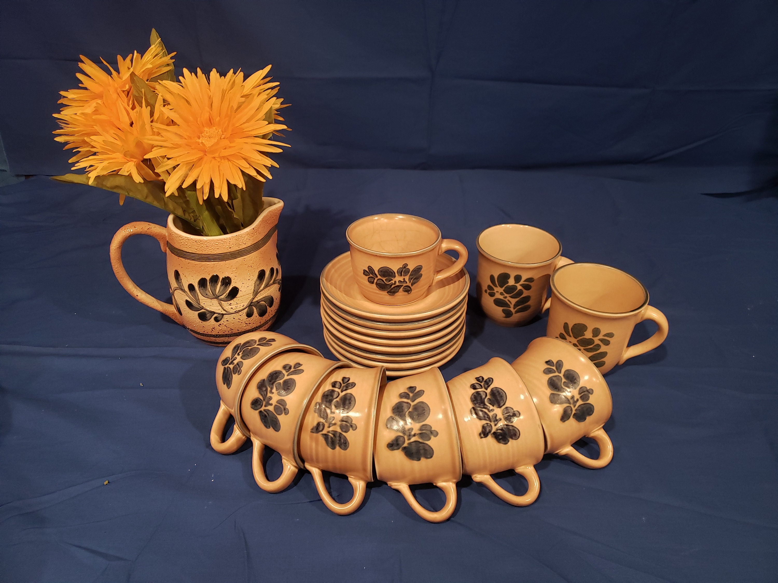 Pfaltzgraff Tan Stoneware With Blue Patterns Casserole Dish, Serving ...