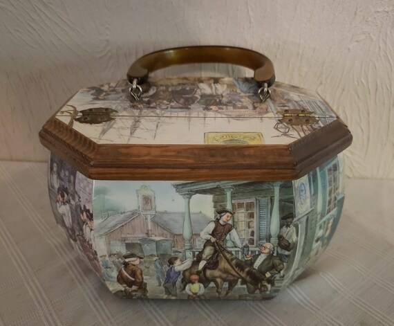 Antique Knick Knack/Jewelry Box Historical Scenes - Gem