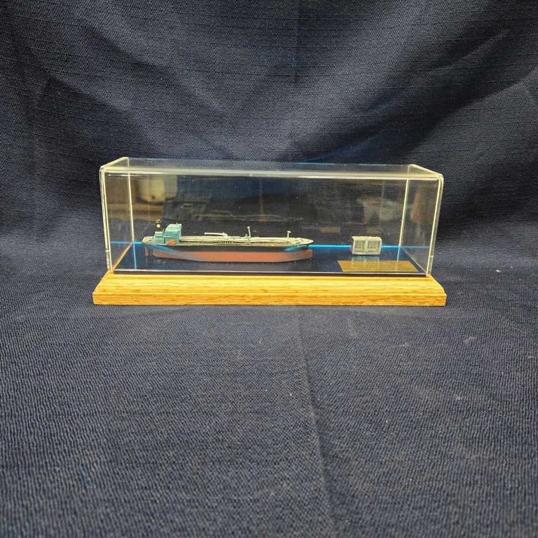 Miniatures International Mini Ship Model American Progress - Miniature ...