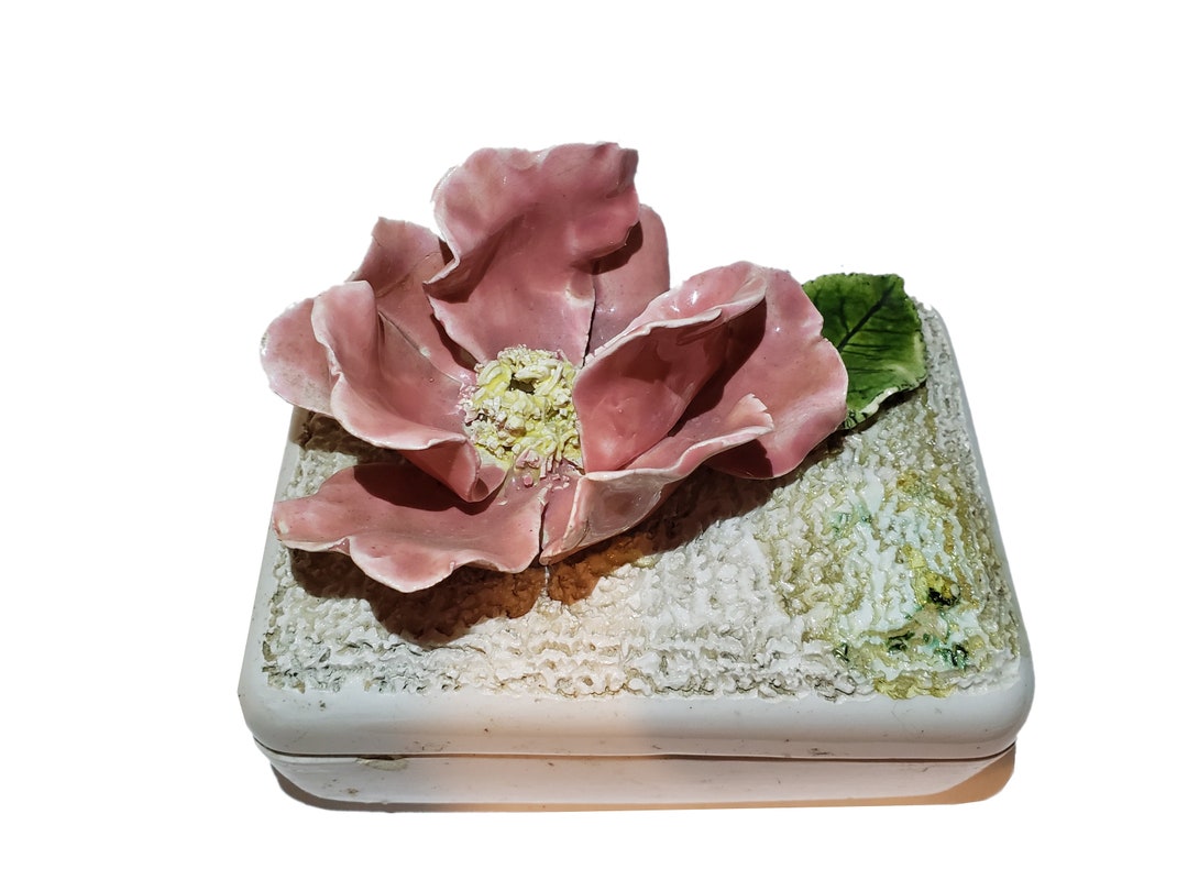 Vintage Floral Jewelry Box: Pink 3-D Flower Decor Box - Etsy