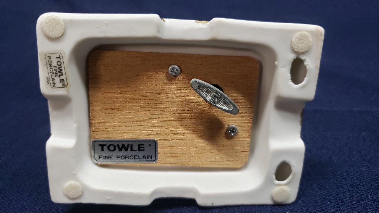 Blue Bird Music Box somewhere Over the Rainbow Wind up Music Box ...