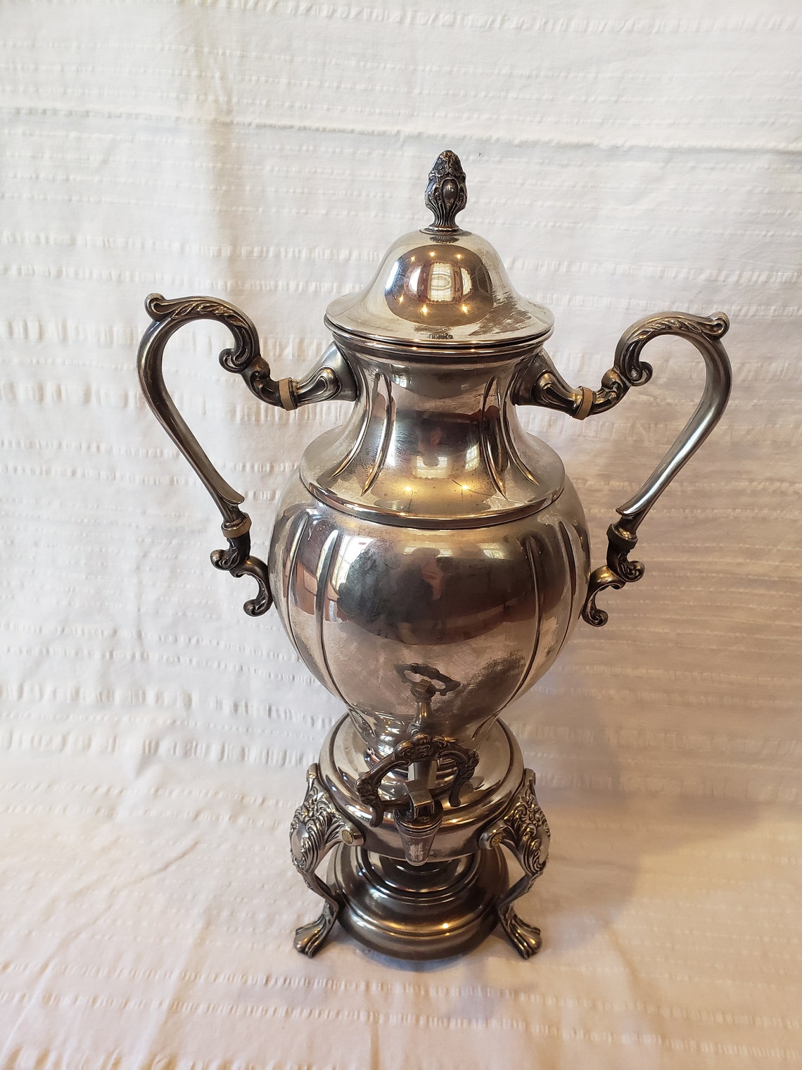 Vintage Silver Colored Drink Dispenser: Victorian Style Coffee Tea Urn ...