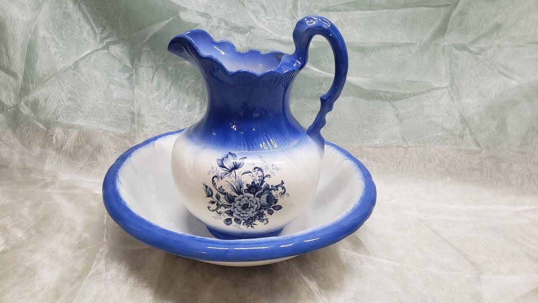 Blue and White Wash Bowl and Pitcher – Vintage Hand Washing Station ...