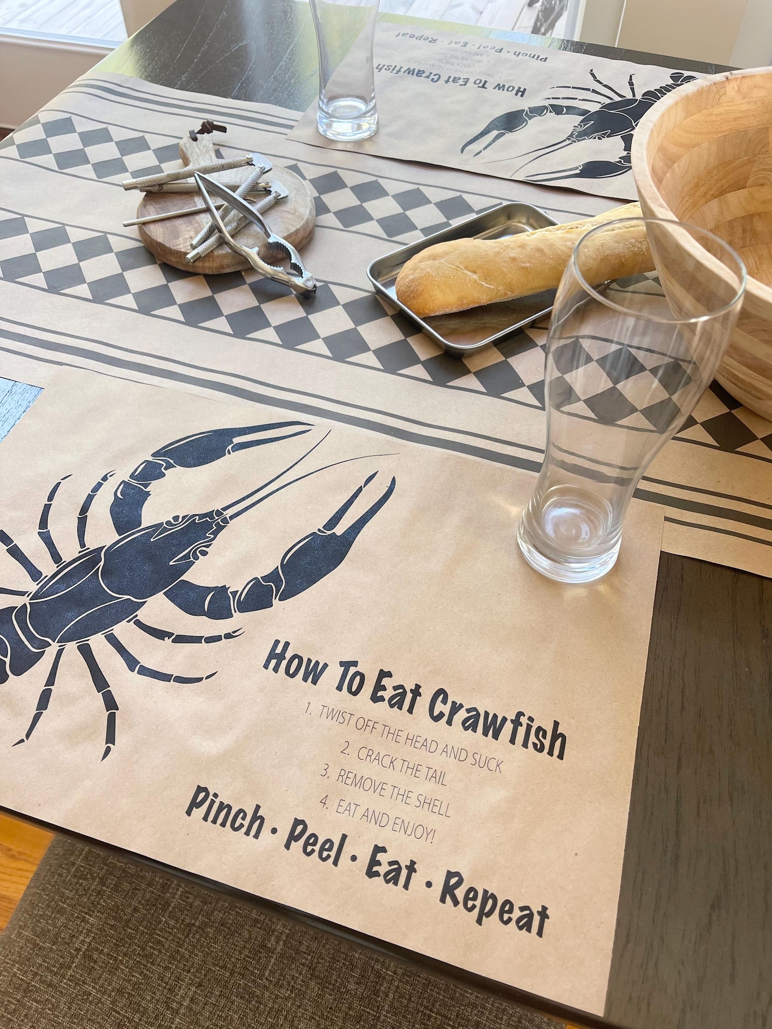 How to Eat Crawfish | Paper Placemats Set of 25 - Etsy