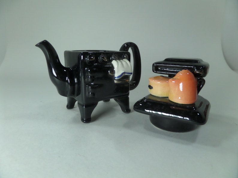 Paul Cardew Designs Small Teapot Mini 1950's Stove - Etsy