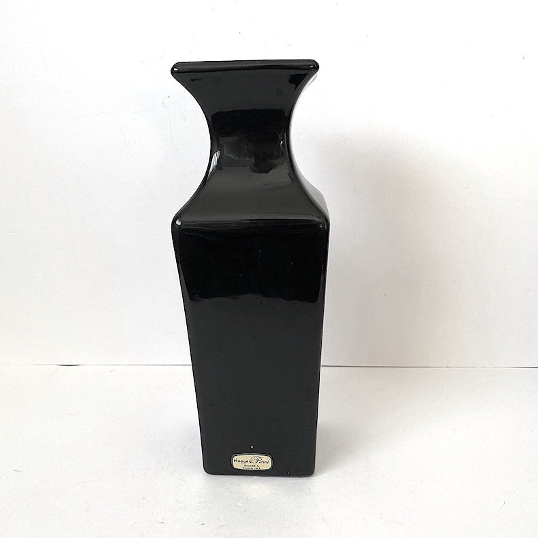 VINTAGE ROYAL HAEGER Pottery Black Tall Vase Labelled 12"h - Etsy