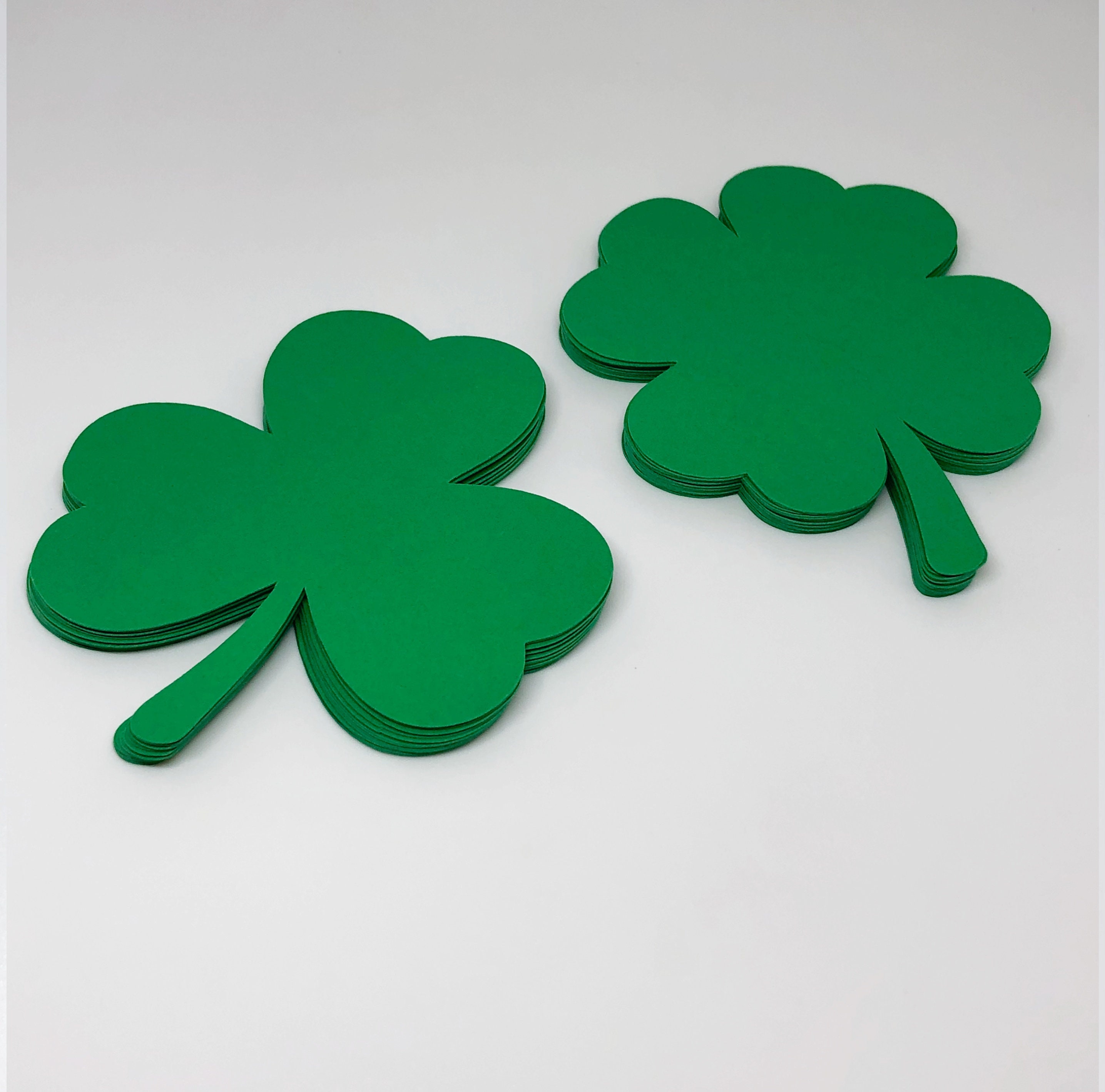 30 Shamrock Cardstock Shapes for Windows, Clover Cardstock Shapes ...