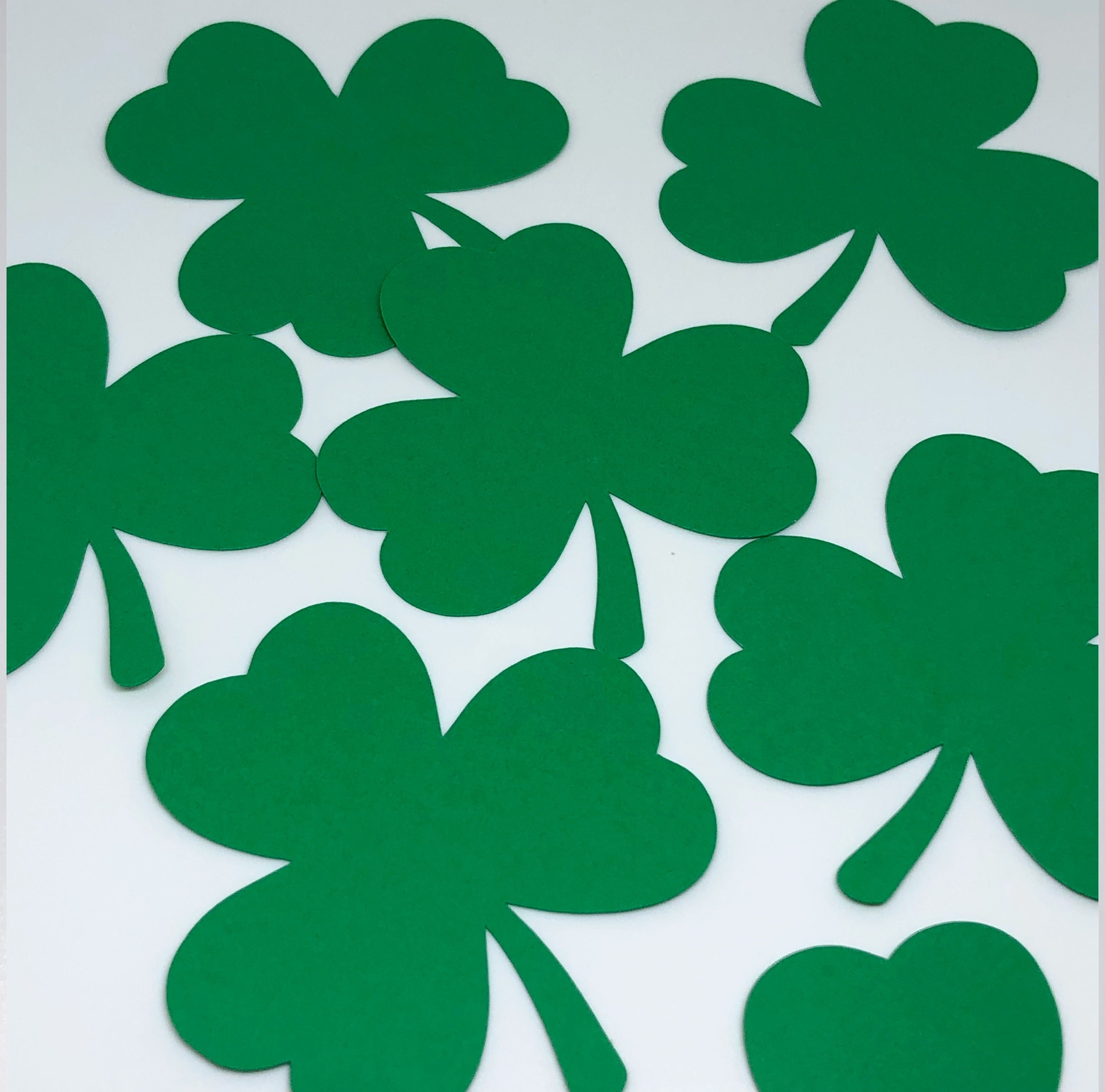 30 Shamrock Cardstock Shapes for Windows, Clover Cardstock Shapes ...