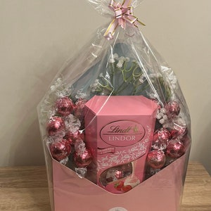 Lindor Envelope Gift Box Hamper - Etsy