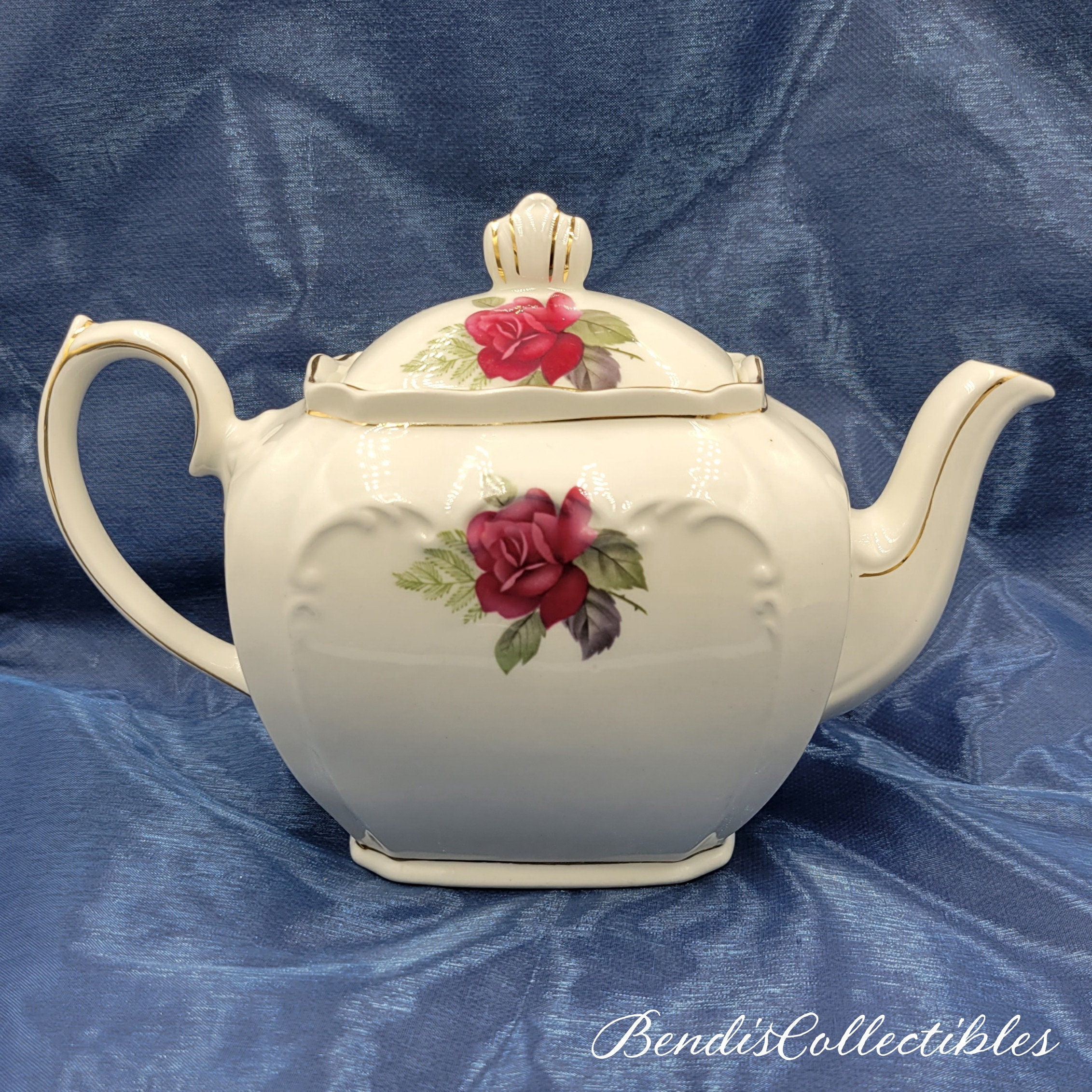 Vintage Sadler Red Roses Teapot England. bendiscollectibles - Etsy
