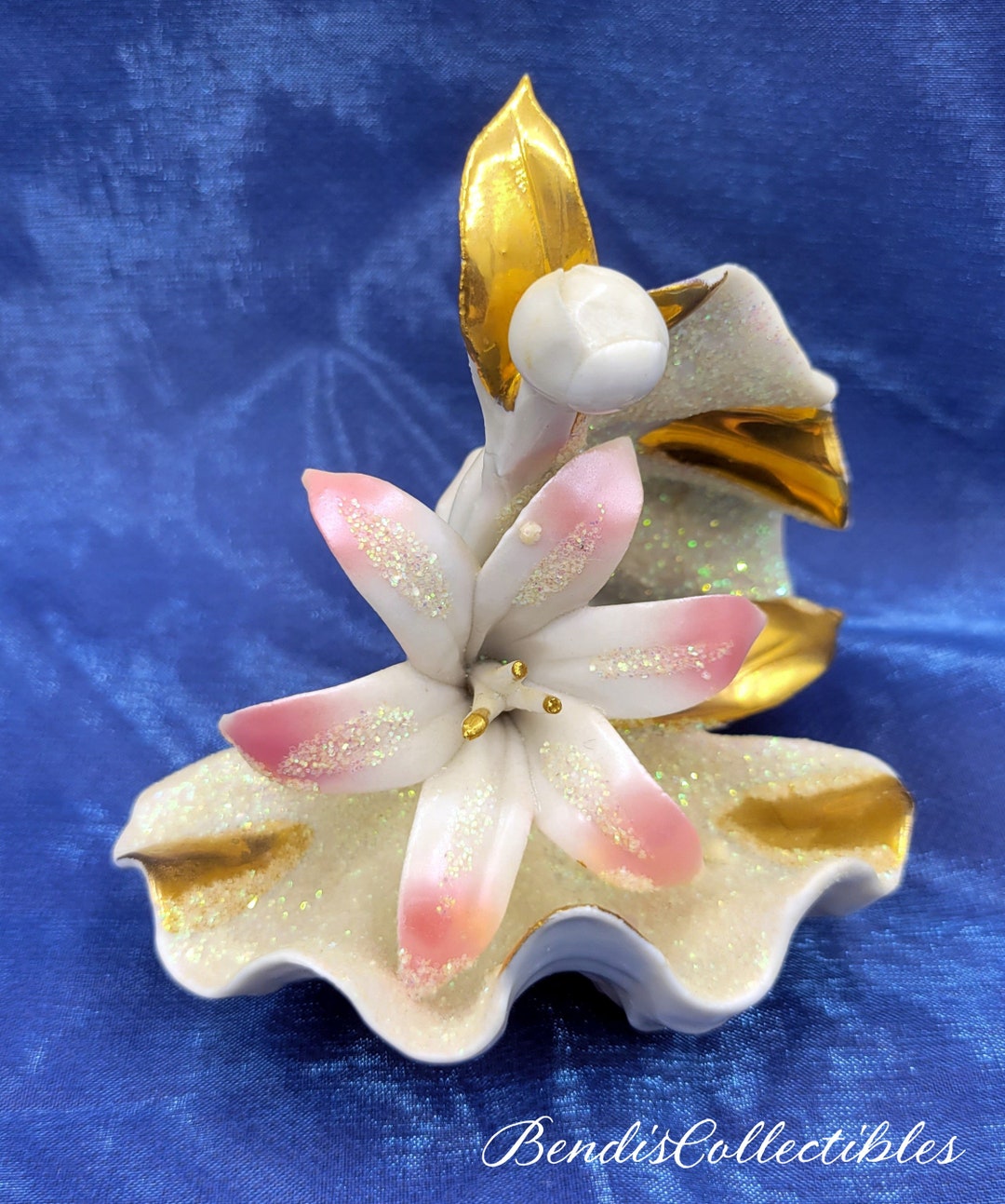 Vintage Capodimonte Iris in a Seashell. Freestanding Capodimonte ...
