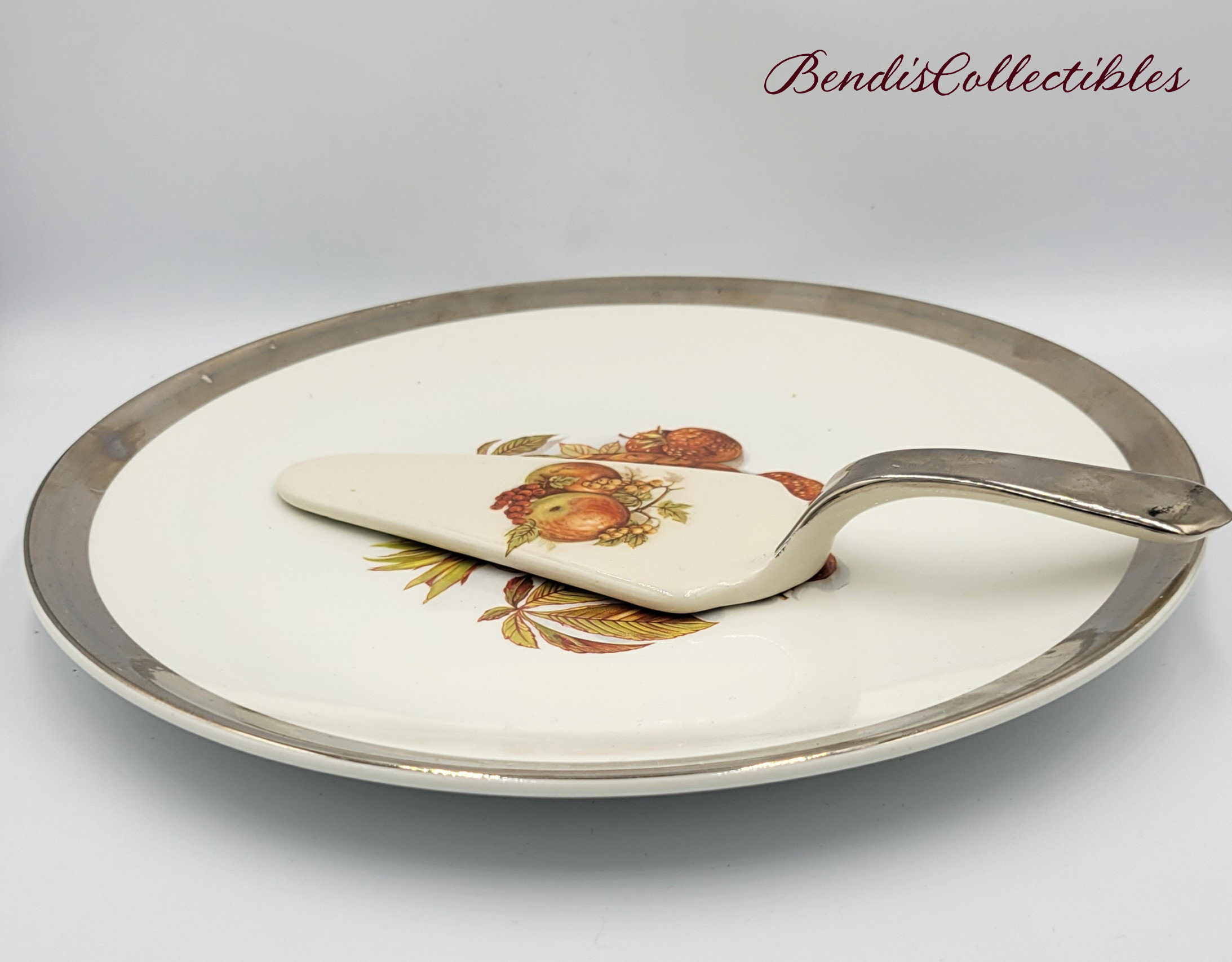 Vintage Grimwades Royal Winton Cake Plate and Lifter. Apple Strawberry ...