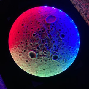 20” Sculpted Moon Light - Etsy