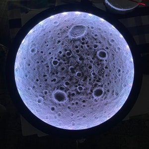 20” Sculpted Moon Light - Etsy