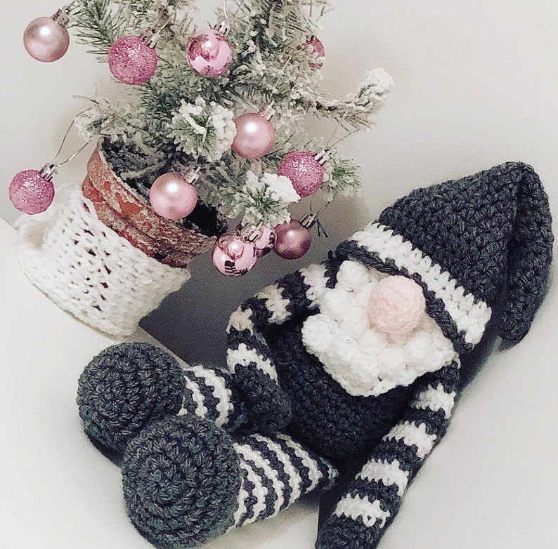 PATTERN | Christmas Gonk Crochet Pattern | Christmas Decor Crochet ...
