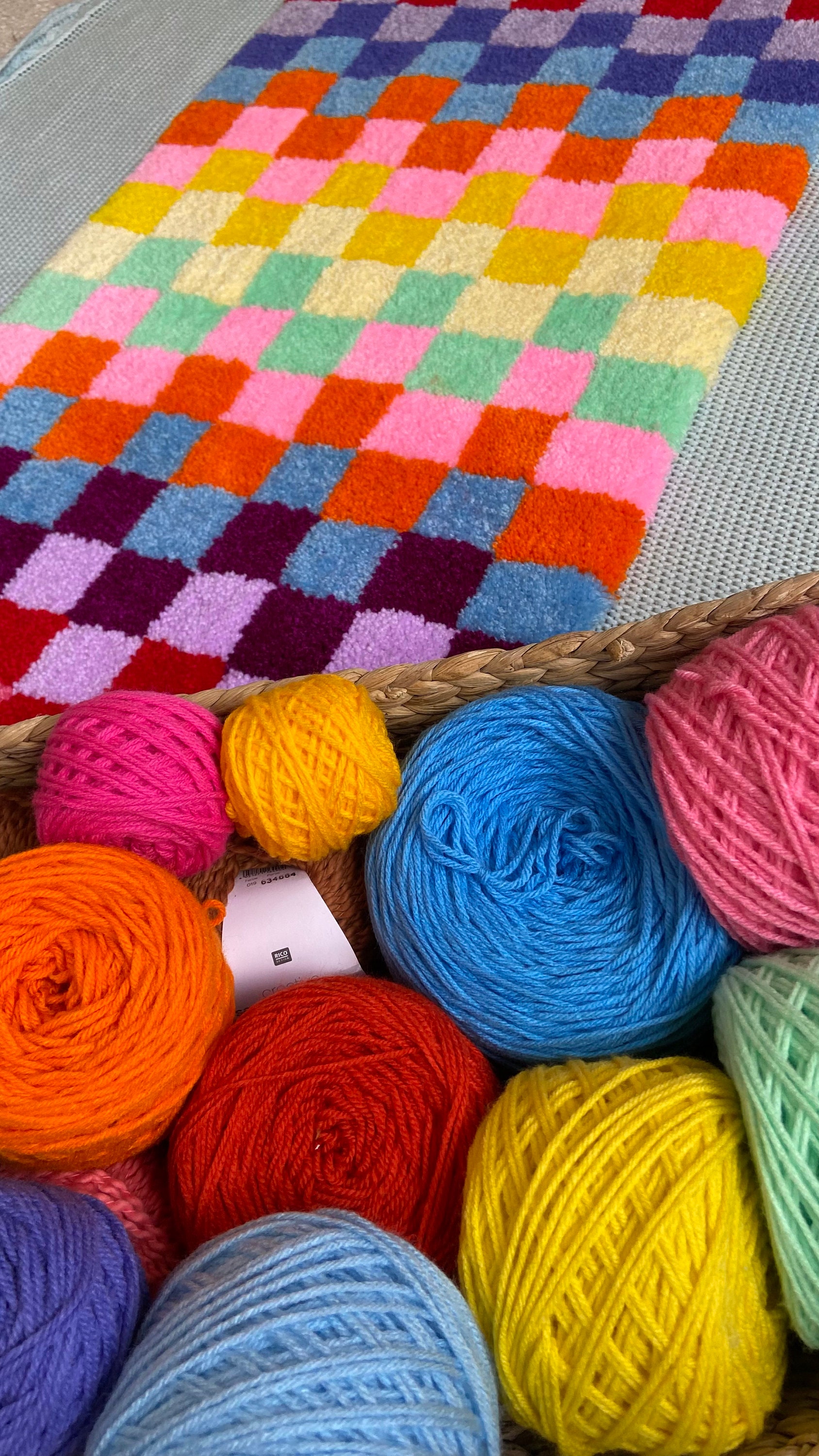 Geometric Patterns Tufted Rug I (100x50 Cm - 39x21 Inc) I %100 Handmade ...