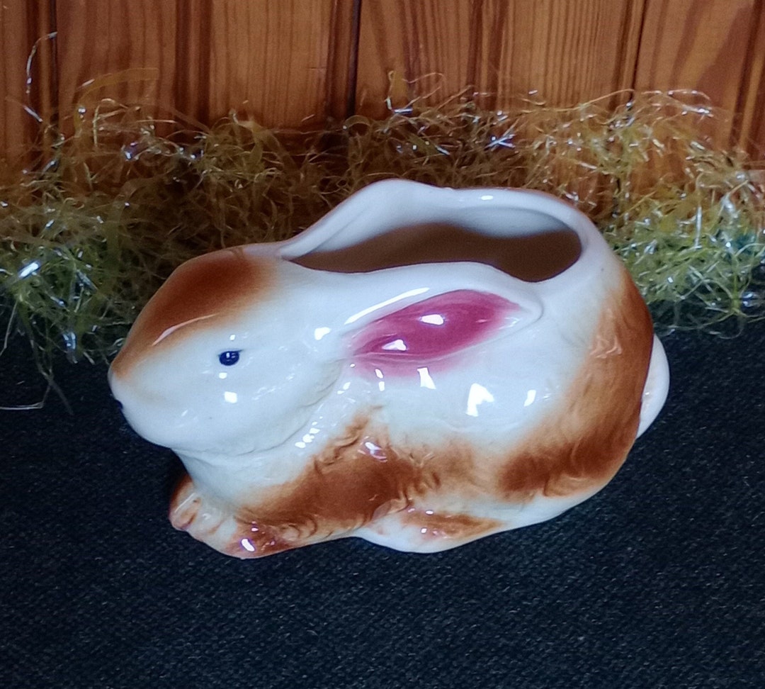 Vintage Rabbit Ceramic Planter Centerpiece W/ Textured Surface ...