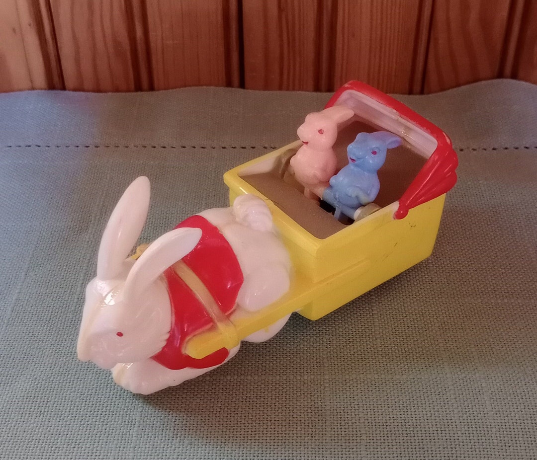Vintage Easter Toy, Mechanical Hard Plastic Rabbit Pulling Cart W ...