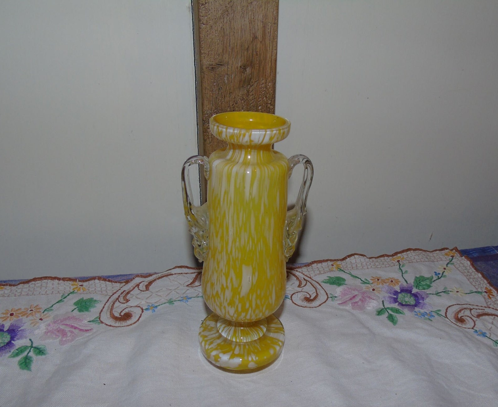 1890s Franz Welz Spatter or Splatter Vase, in Yellow and White. in ...