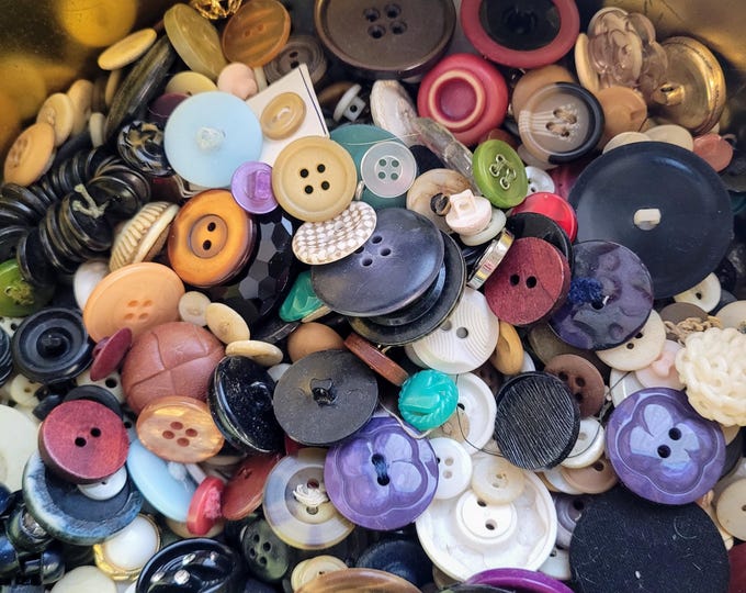 Old Vintage Buttons 1880s - 1960s Assorted Mixed Grab Bag 100 Buttons ...