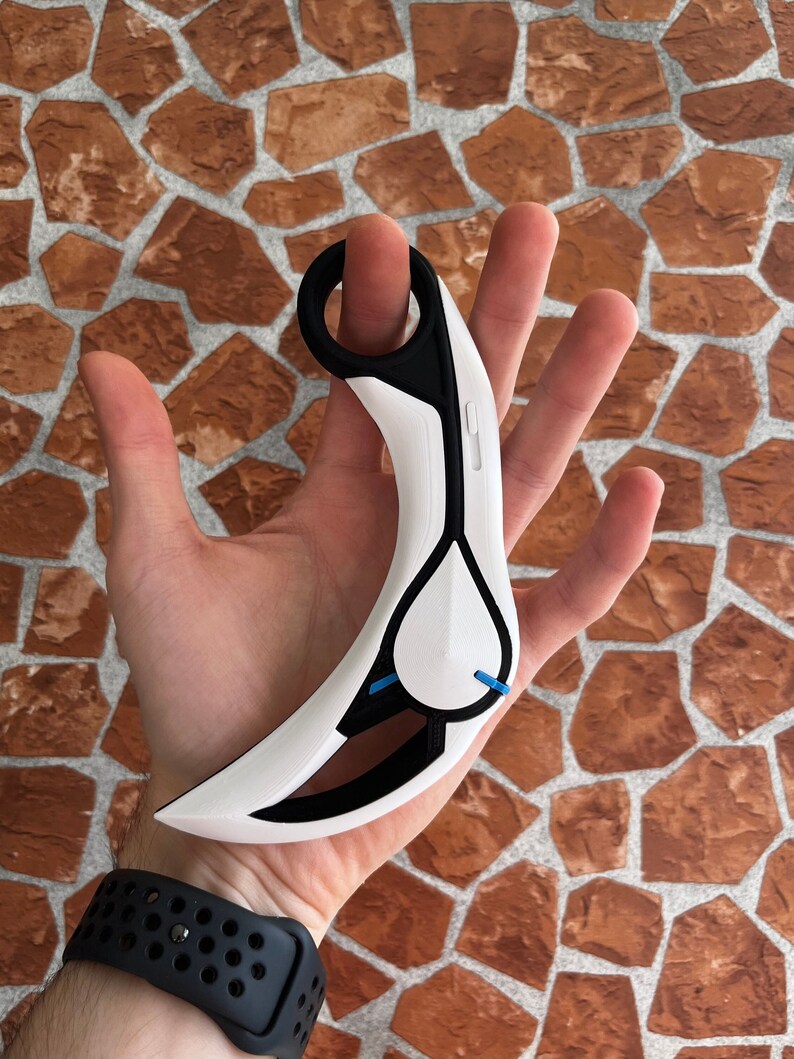 Valorant Ion Karambit / Ion Karambit / Valorant Cosplay / Valorant 3d ...