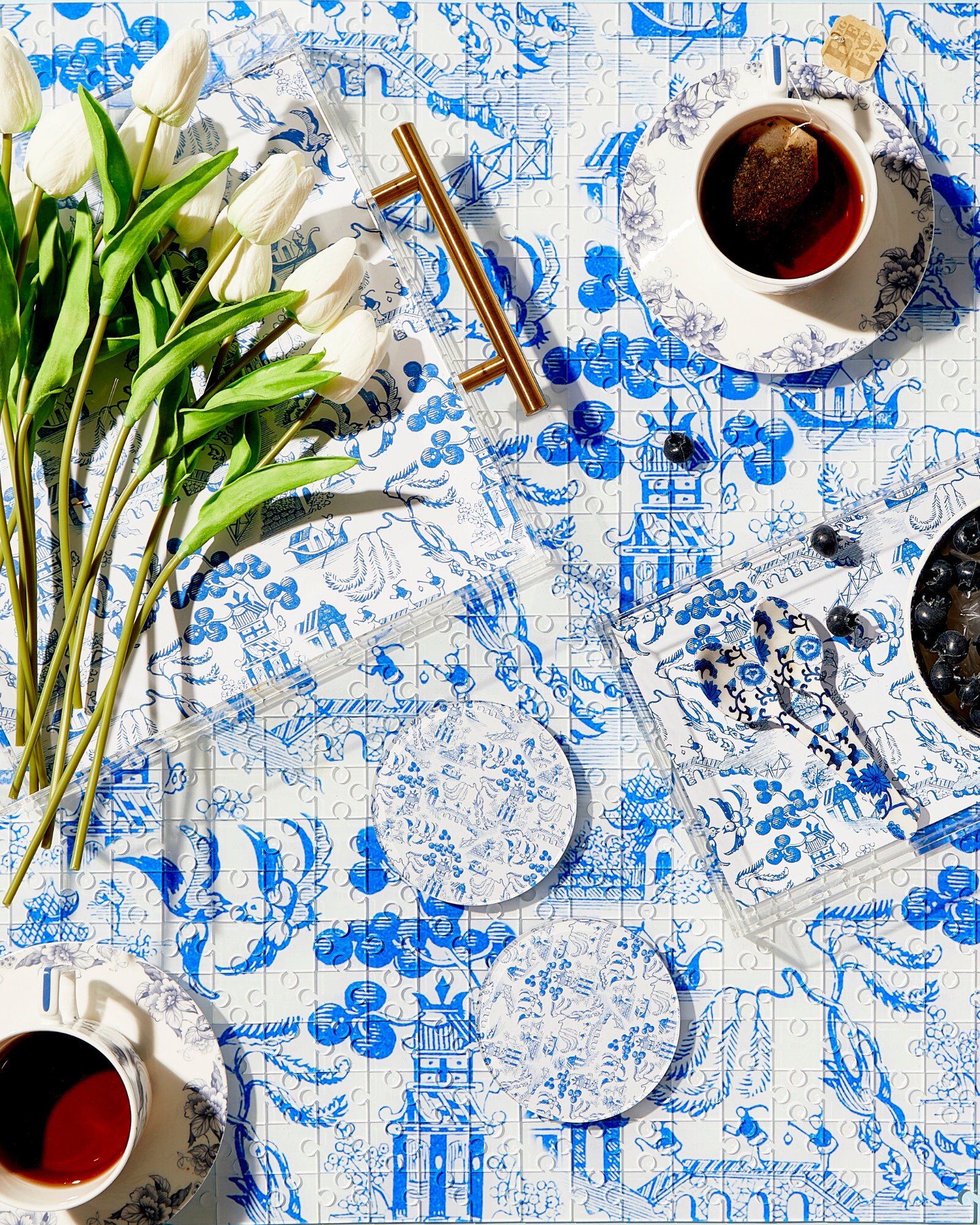 Acrylic Puzzle Matching Decorative Acrylic Display Box Blue and White ...