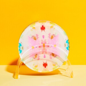 U-shape Acrylic Coaster Holder Display holds 4 Coasters Coffee Table ...