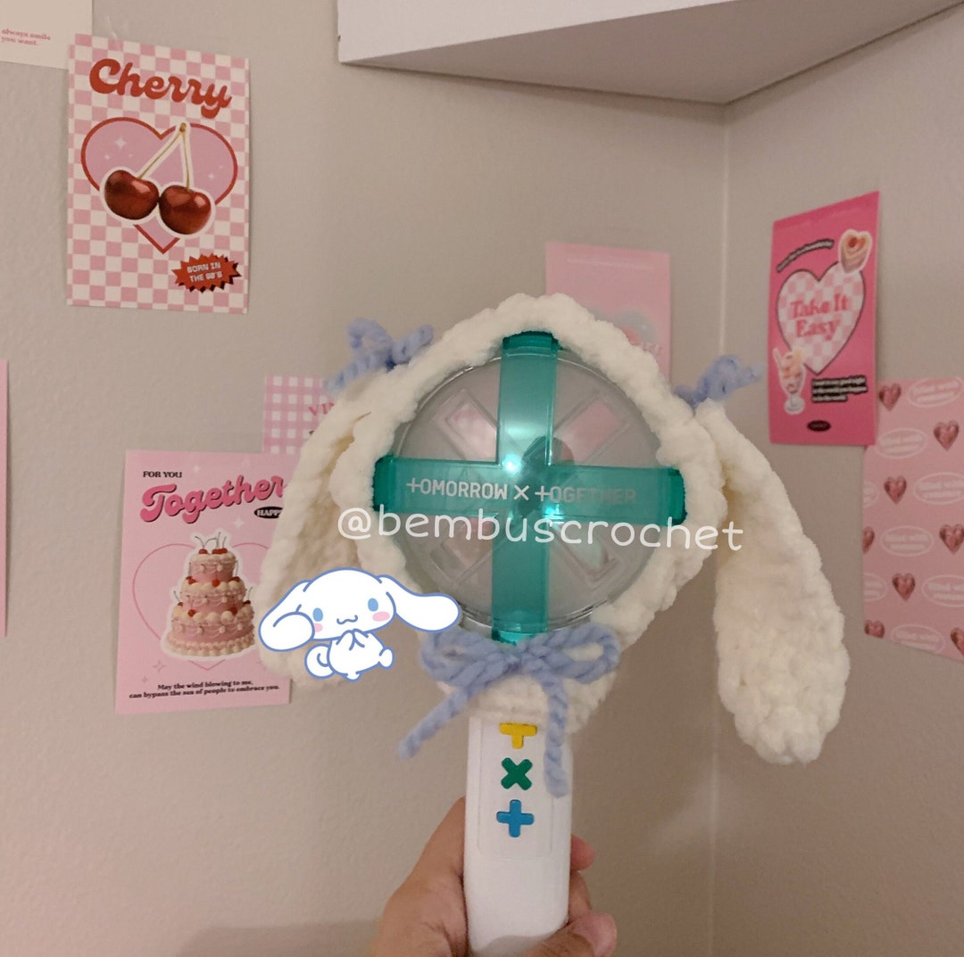 Moa Bong, White Puppy TXT Lightstick Crochet Fluffy Cover - Etsy