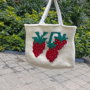 Strawberry Tote Bag Crochet Pattern - Cute Summer Patterns - DIY ...
