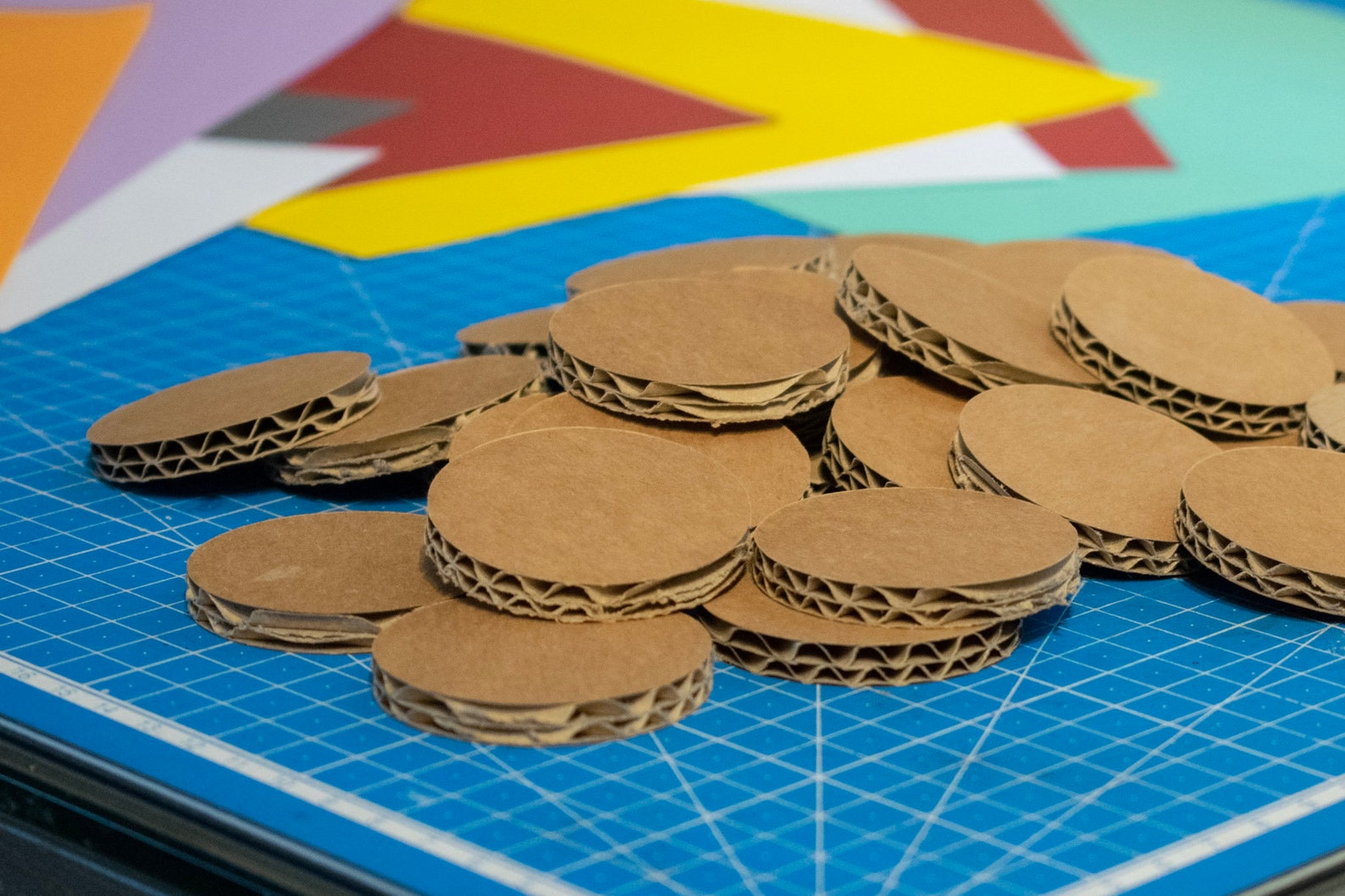 Double Corrugated Cardboard Circles per 15 Pcs. - Etsy