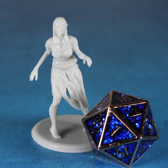 3D Printed Miniature: Female Vampire Spawn Tabletop RPG - Etsy