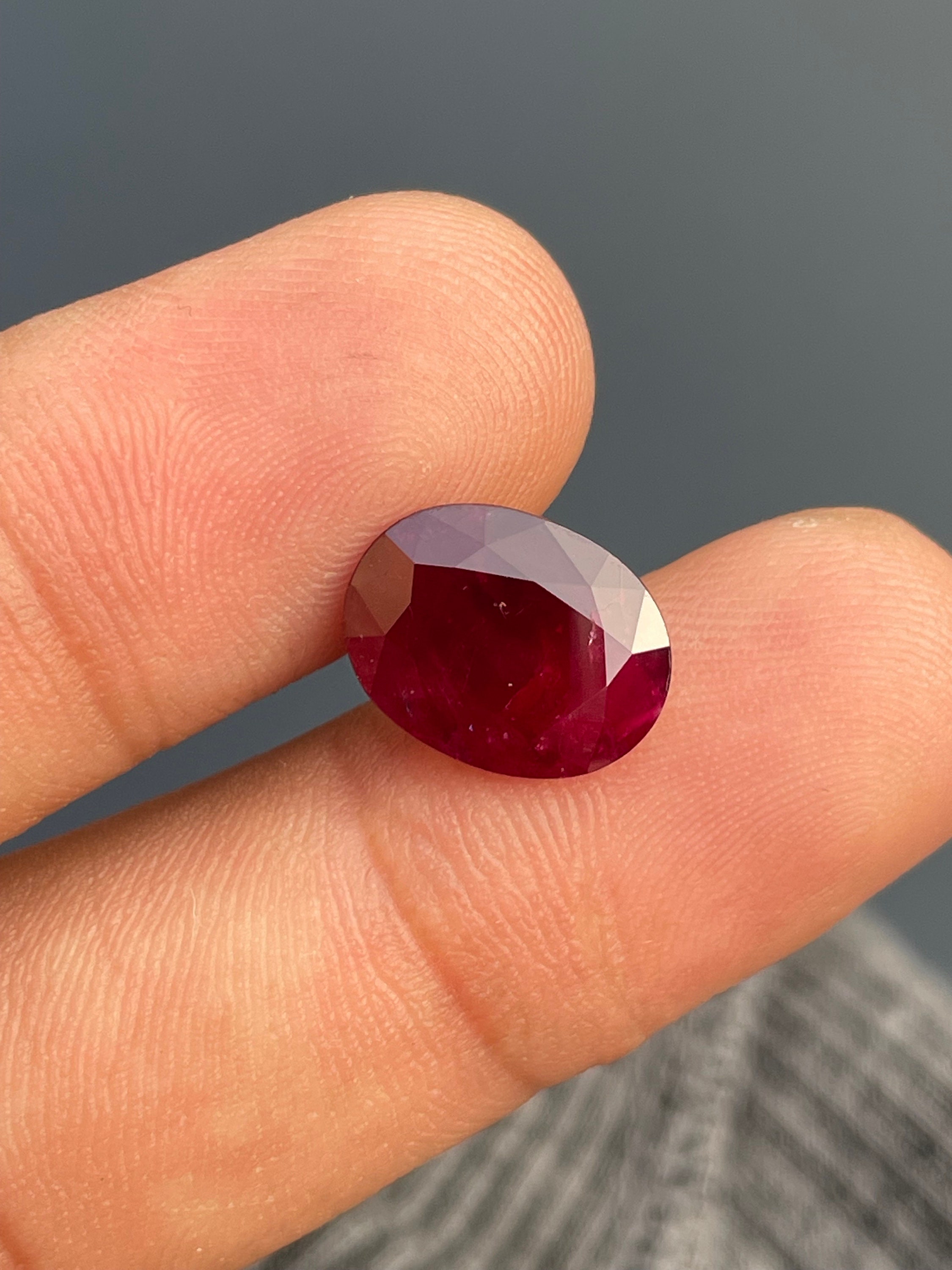 Natural Ruby Pigeon Blood Red RARE Quality With Certificate, 4.47cts 9 ...