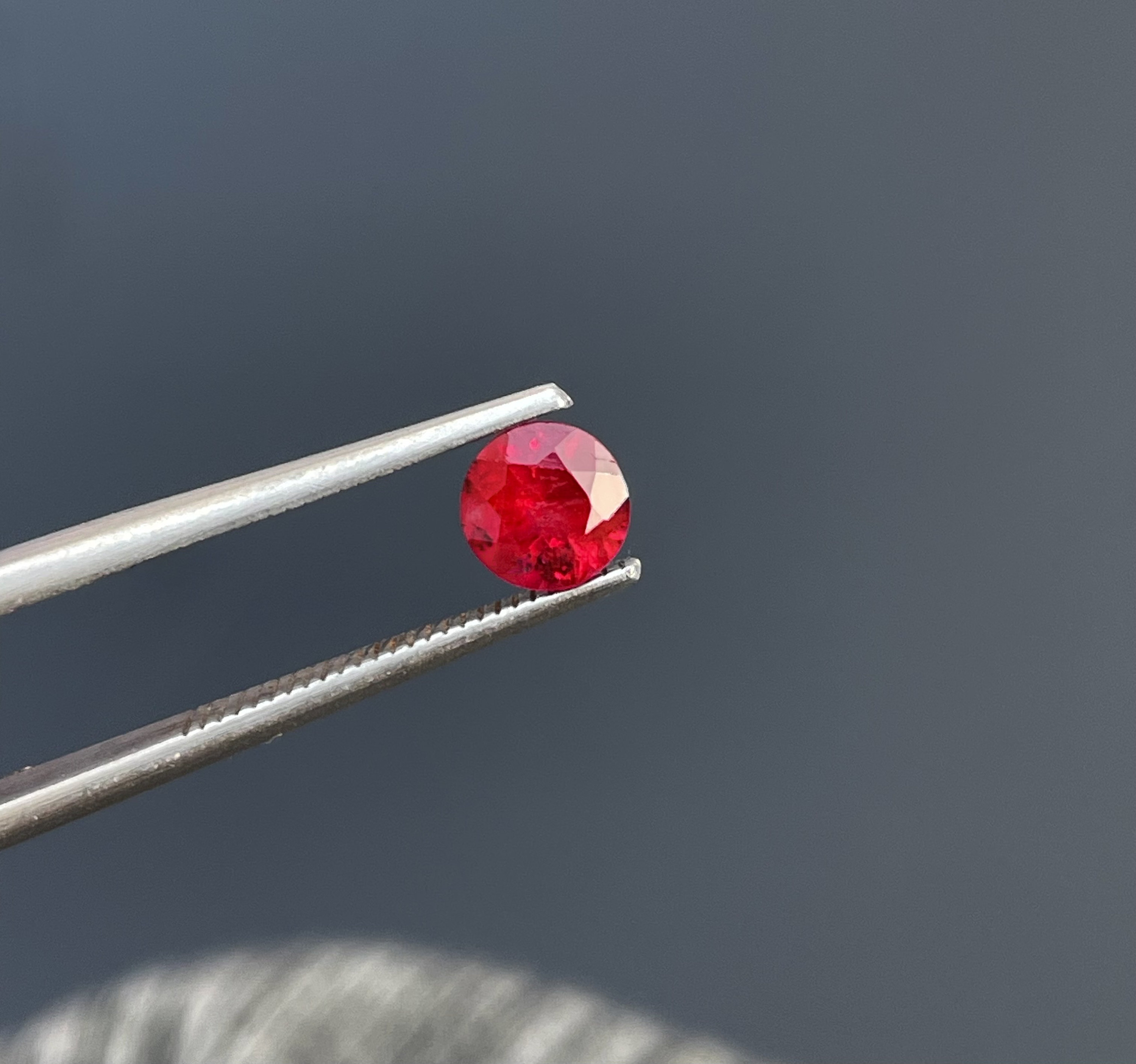 Natural Ruby Unheated Pigeon Blood Red RARE Quality With Certificate, 0.78cts 5.40mm Ruby Round ...