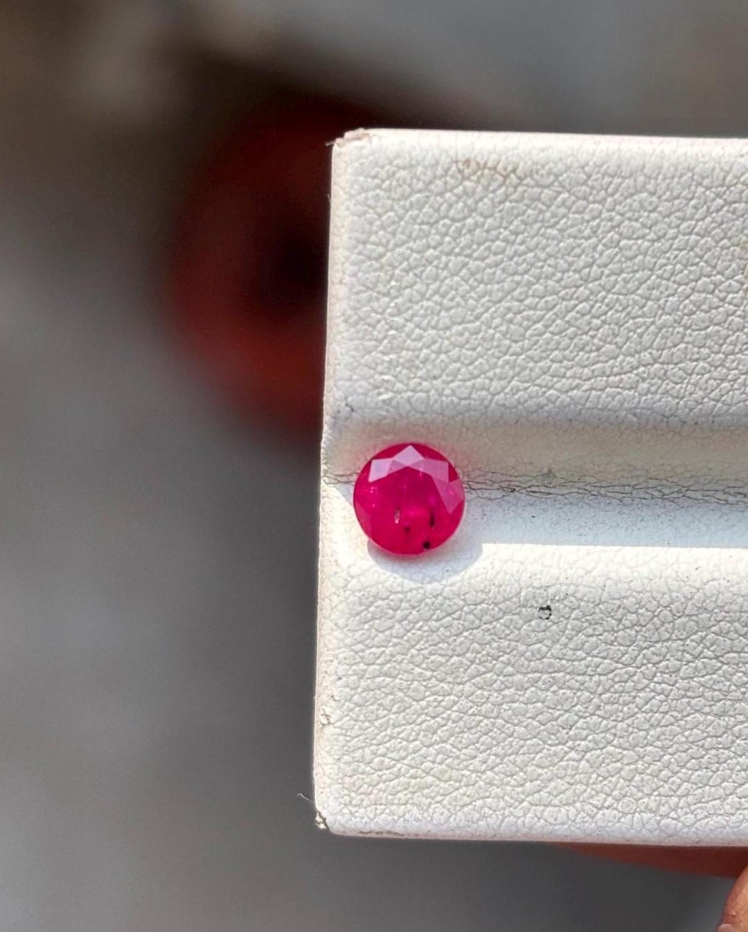 Natural Pigeon Blood Ruby Round, Vivid Red Color, 5.2 X 5.2 MM, .85 CT ...