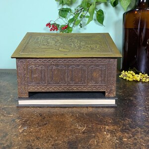 Antique Jacob and Co Biscuit Box Tin With Folk Scene E-2 - Etsy