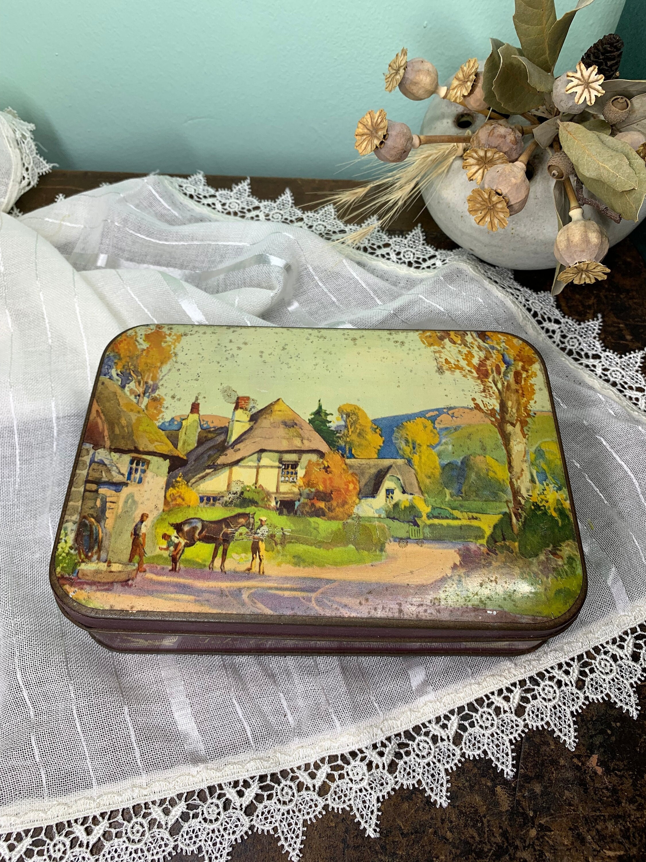 Vintage Blue Bird Toffee Tin E-1 - Etsy